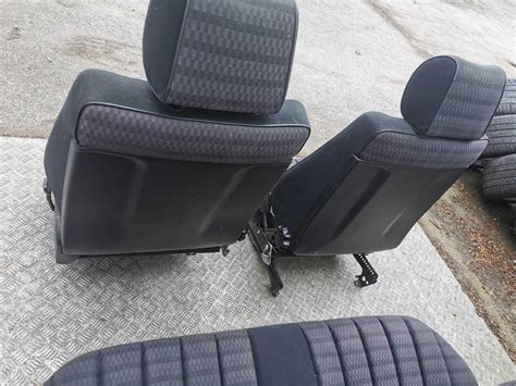 Mercedes 190 W201 Komplet foteli plus kanapa Fotel kierowcy pasażera Świdnica OLX pl