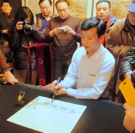 中国烙画第一人 41载的铁火生涯 稀有画种因他火了 知乎