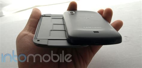 Samsung Stratosphere Review Verizon 4g Lte With A Keyboard