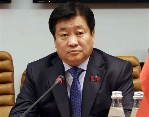 Б Энх Амгаланд хоёр жилийн хорих ял оноож З Энхболдыг цагаатгалаа