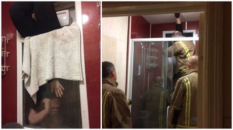 Una Mujer Queda Atrapada En Una Ventana Mientras Intentaba Deshacerse
