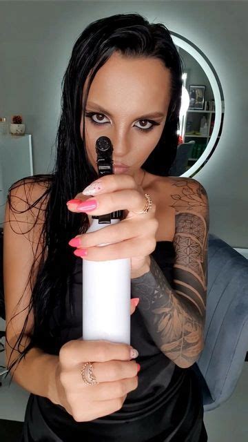 КЕРАТИН БОТОКС НАНОПЛАСТИКА ОБУЧЕНИЕ СОЧИ 🌴 On Instagram АВГУСТ🍉 Записаться ко мне можно