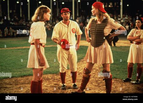 A LEAGUE OF THEIR OWN Lori Petty Tom Hanks Geena Davis Rosie O