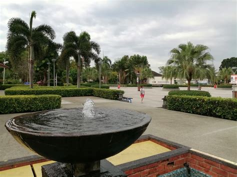 Top Things To Do At Tanjung Aru Perdana Park Kota Kinabalu