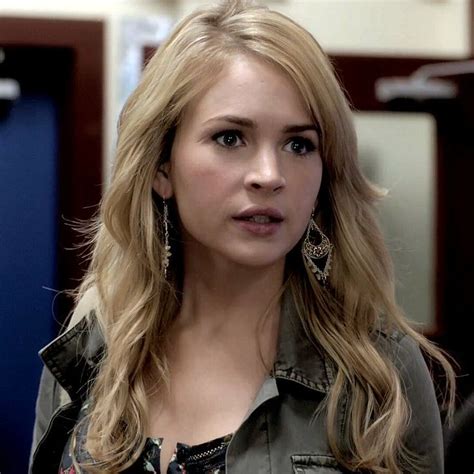 Cassie Blake Icon Britt Robertson Cassie Hair Cuts