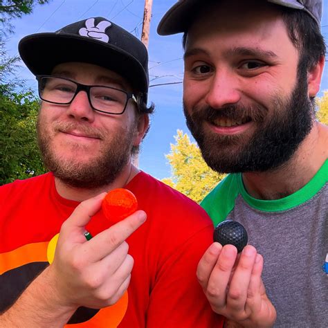 I Think Its A Cute Outfit He Doesnt Fashion 20sfashion