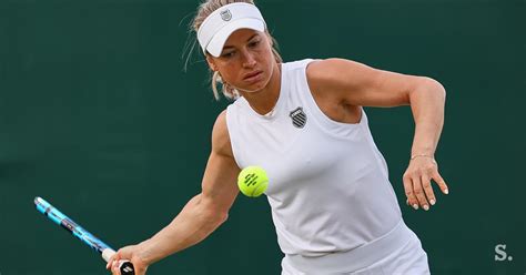 Izpadla Je četrta Nosilka Julija Putinceva