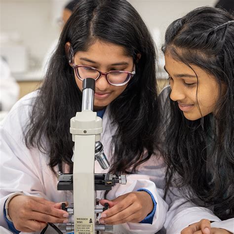 Btec Level 3 Extended Diploma In Applied Science B3esaf Harrow College