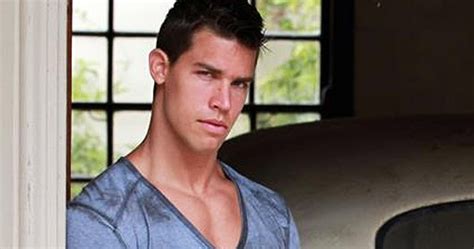 C In2 Mens Underwear Fan Site Model Kris Evans Out Fitted In Filthy