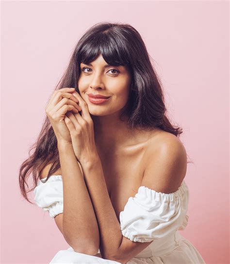 Jameela Jamil On The Body Shop S Self Love Campaign POPSUGAR Beauty UK