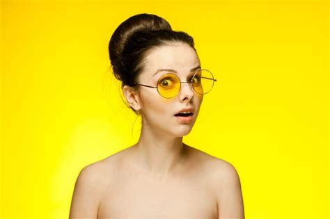 The Surprising Benefits Of Period Sex Flower Power® Feminine Health