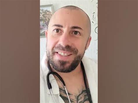 ПАЦИЕНТКА Е НА ПРЕГЛЕД ЗА ПЪРВИ ПЪТ ОТ ДОСТА ВРЕМЕ - ДОКТОР АЛЕКСАНДЪР ...