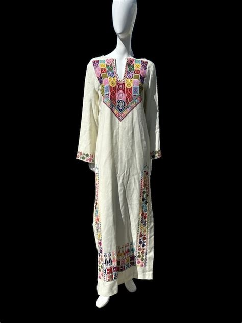 Vintage Palestinian Embroidered Dress Gem