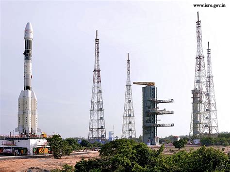 Solar Panels Isro To Launch Advanced Weather Satellite Insat 3dr