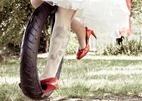 A Diy Fashion Shoot Using The Rock N Roll Bride Planning Notebook