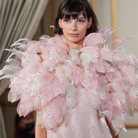 Guida Ai Tipi Di Frangia Quali Sono E A Chi Stanno Bene Artofit