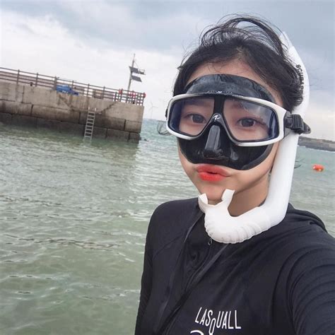 제주 도착 첫 코스 🙈 태풍 여파 인가 6월에 왔을때랑 너무 다르다 💦 ⠀⠀ ⠀⠀ ⠀⠀ ⠀ 제주 판포포구 제주스노클링 다이빙 프리다이빙 아쿠아렁