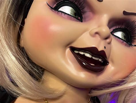 Born 2 Be Rad Unboxing Necas Long Awaited 11 Tiffany Valentine