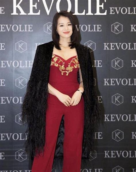 胡杏儿当妈后，气质和穿搭都高级很多，网友：这大概是幸福的样子 知乎