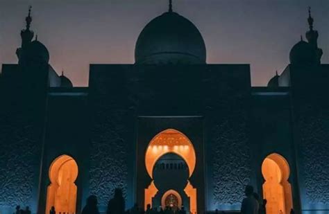 مواقيت الصلاة وموعد أذان المغرب في القاهرة والمحافظات اليوم الثلاثاء 14