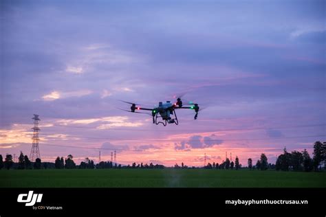 Máy bay phun thuốc DJI Agras T50 Chính hãng Giá ưu đãi 2024