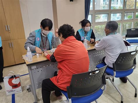 건강보험공단 부안고창지사 찾아가는 건강상담 서비스혈압 및 혈당 관련 상담 진행