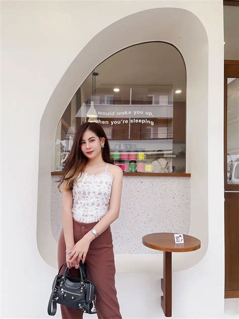𝗦𝗢𝗥𝗔 คาเฟ่คุมโทนครีม น้ำตาล ไปต้องแวะ จันทบุรี 🧋🧸 แกลเลอรีที่โพสต์