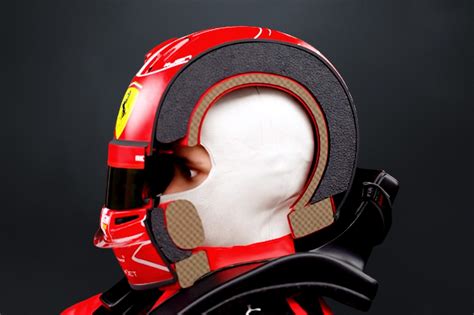 Comè Fatto Davvero Il Casco Dei Piloti Di Formula 1 Perché è Diverso