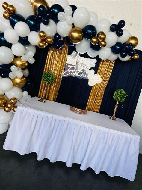 Decoración Azul Y Blanco Con Globos