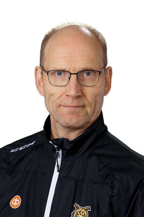 Jääurheilujaoston Toukokuun Vapaaehtoinen On Markku Mikkonen • Ilves Jääkiekko