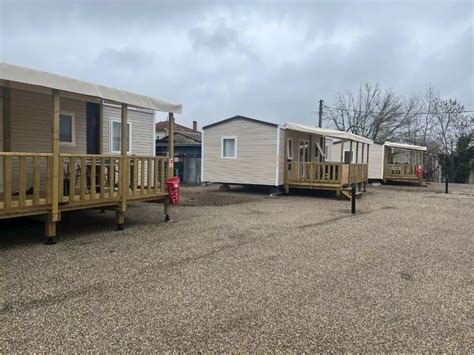 Ivre Mort Il Pète Un Câble Et Frappe Le Compagnon De Son Ex Femme Avec Une Barre En Fer à La