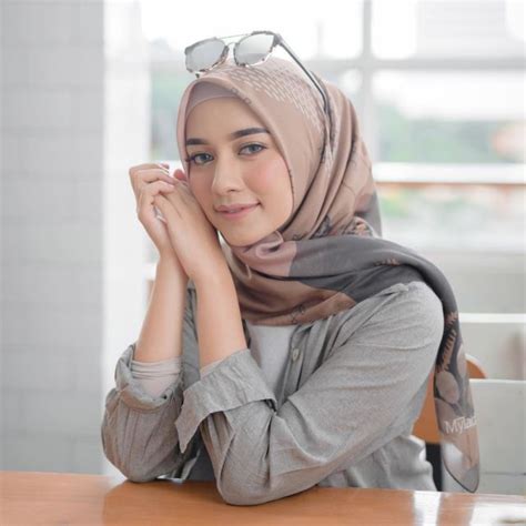 Ladies Ini 10 Ide Make Up Ala Selebgram Yang Bisa Kamu Coba Untuk
