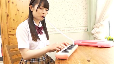 涼原りりかのアダルト版メーカーコンテンツ「純系美少女シンフォニー 涼原りりか」 ラブポップr18