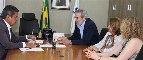Hiran Gonçalves Pp Se Compromete Sobre Pesquisa Com Seres Humanos