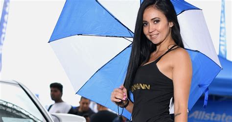 Leggy Clarissa Mendez At Dinmann Booth In Bimmerfest 2018 Bimmerfest
