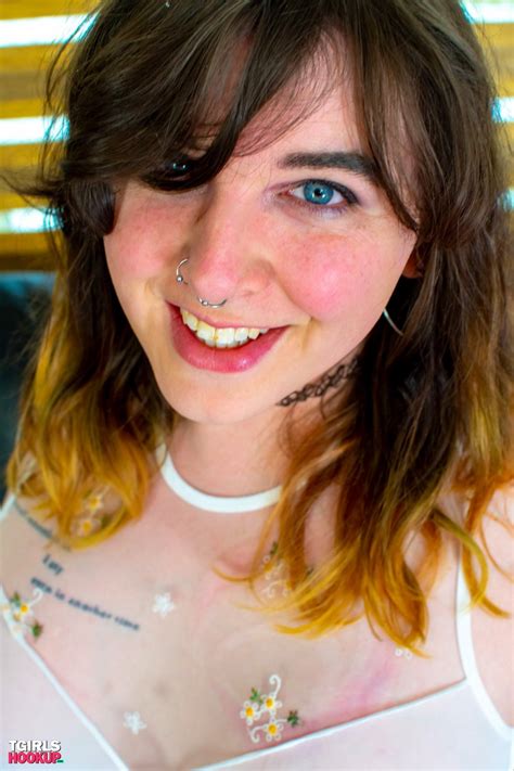 Tgirlshuxxx On Twitter Check Out This Hot Scene Starring Direwoman