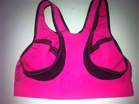 La Brassière Soft Touch De Zsport Promesses Tenues U Run