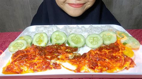 ASMR NASI TELUR CEPLOK SAMBAL TERASI ASMR INDONESIA YouTube