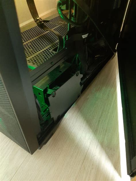 컴퓨터 본체 뒷면 지식in
