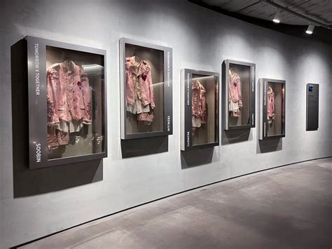 Hybe Insight On Twitter Hybe Insight📢 투모로우바이투게더 의 Actlovesick 콘서트 여정을 함께한 무대 의상이 새롭게 전시됩니다