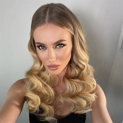 Vika Female Model For Hire In Cyprus Vika Female Model For Hire In Cyprus