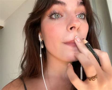 Candela Gallo Video In 2024 Skin So Soft Makeup These Girls