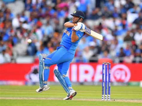 19 Years Of Ms Dhoni From Captain Cool To Csks Thala 19 Years Of Ms
