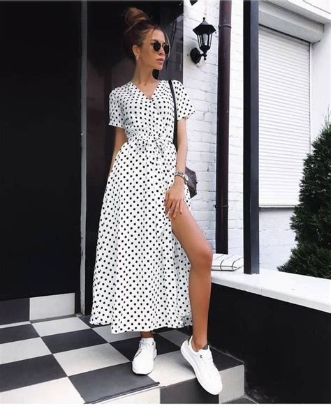 S In Fashion Avenue Summer 2020 Trend Alert Sky High Slits