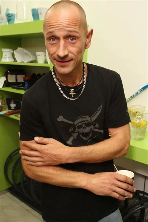 Galerie Erotické Pózy Na Tiktoku Dcera Dary Rolins Se S Tím Ve
