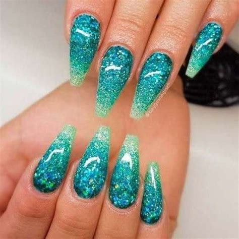 20 Flattering Teal Nail Designs To Fall In Love With