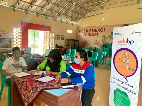 Cerita Warga Lampung Tengah Terima Donasi Pustaka Digital