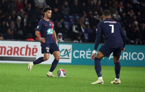 Brèves Actus Foot Nice EN DIRECT Paris sur sa lancée les Niçois