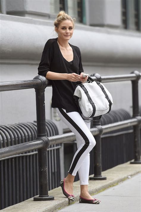 Fall Outfit Ideas How To Wear Black And White Glamour