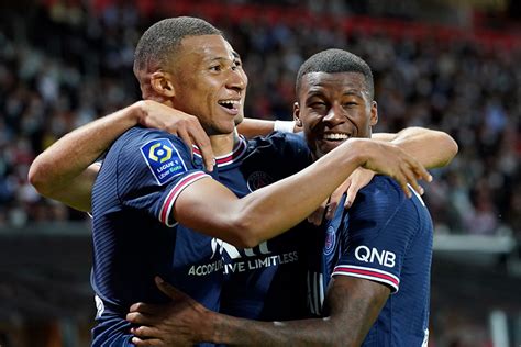 Psg史上最強チームが完成！ メッシ、ネイマール、ムバッペ夢のトリオは輝くか フットボールゾーン 2